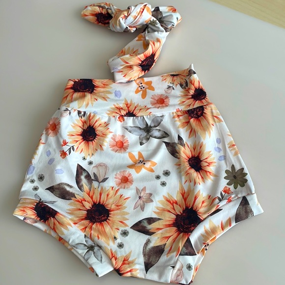 Accessories | Nwt Baby Bum Cover With Tie Headband Size 912 Months ...